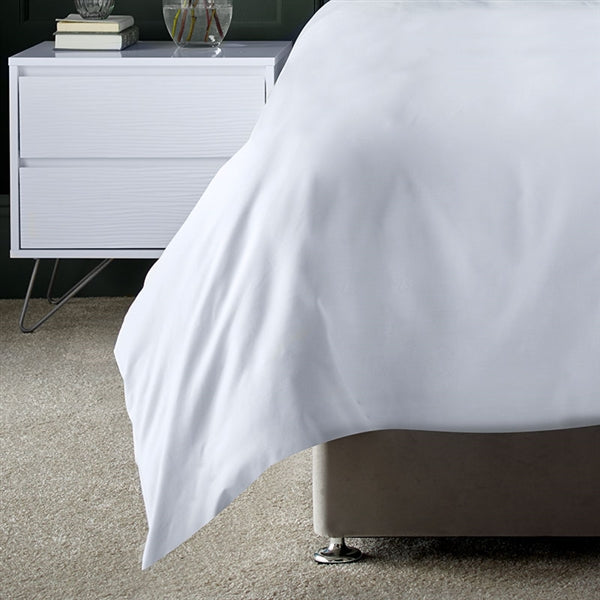 Duvet Protector & Zipped Duvet Protector UK | Cotton Duvet Protectors ...